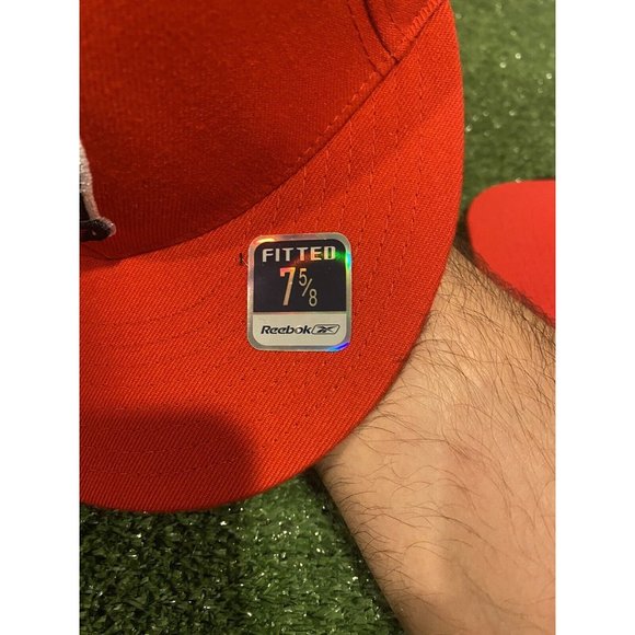 Reebok | Accessories | Vintage Ytk Reebok Tampa Bay Buccaneers Logo All ...